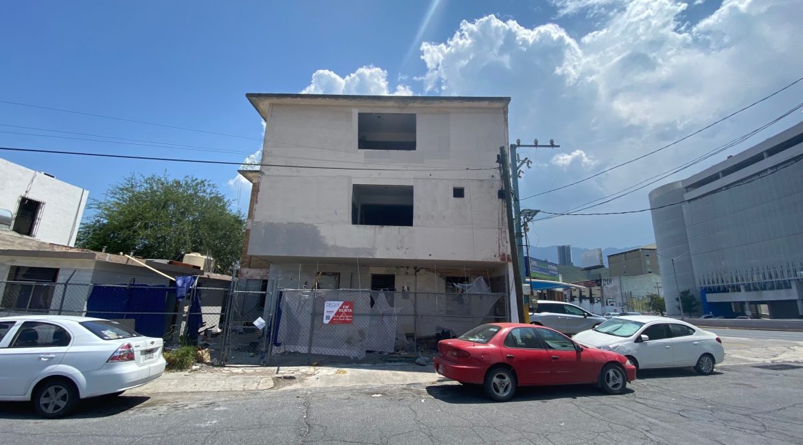 EDIFICIO COMERCIAL RENTA – CENTRO MTY – Bienes Raíces | Deck9